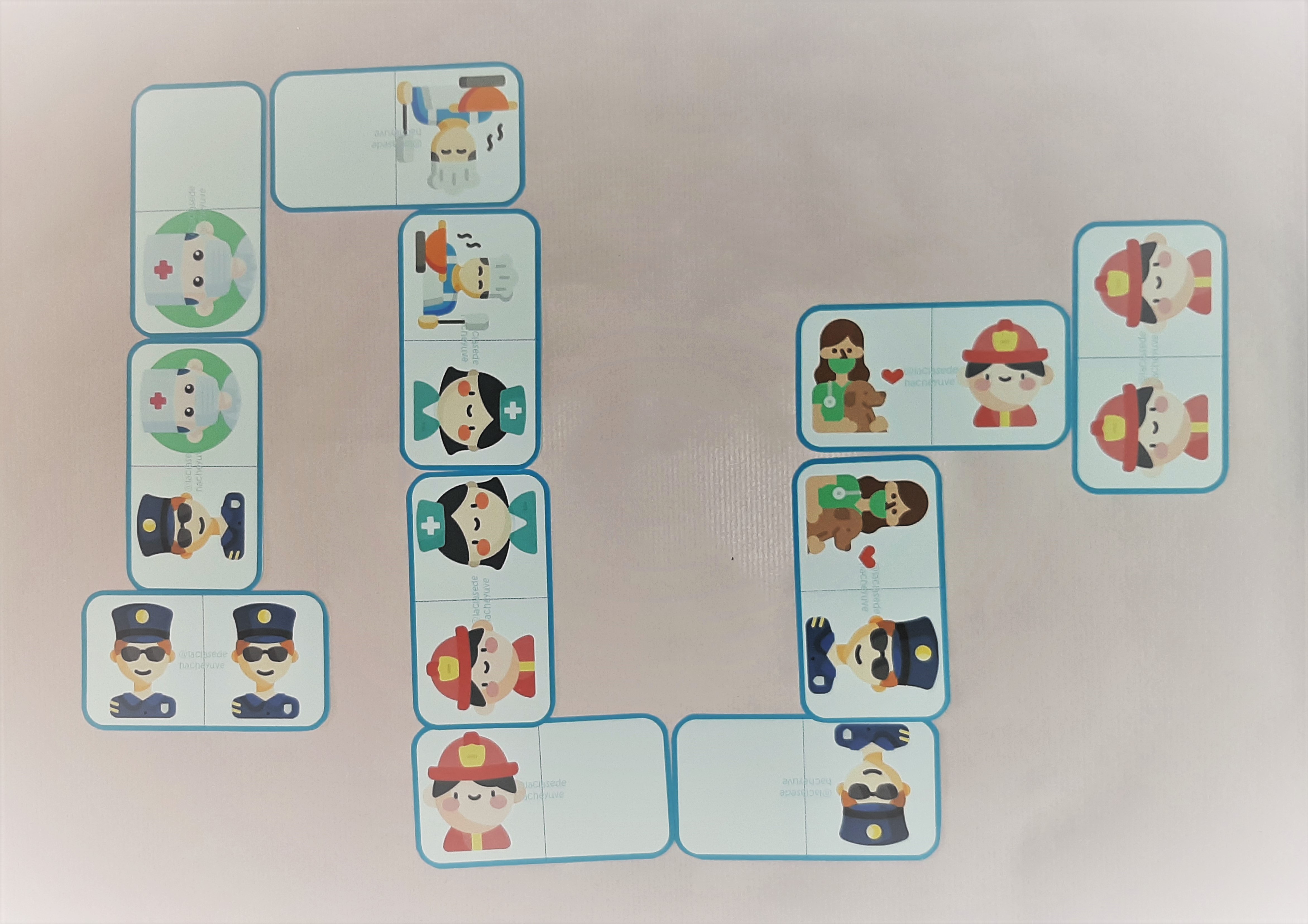 Profes Papel Tijera Dominó profesiones (Infantil)